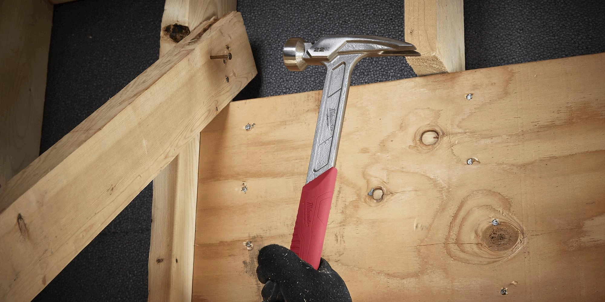 Smooth Face, Milled Face Steel Framing Hammers | Milwaukee Tool