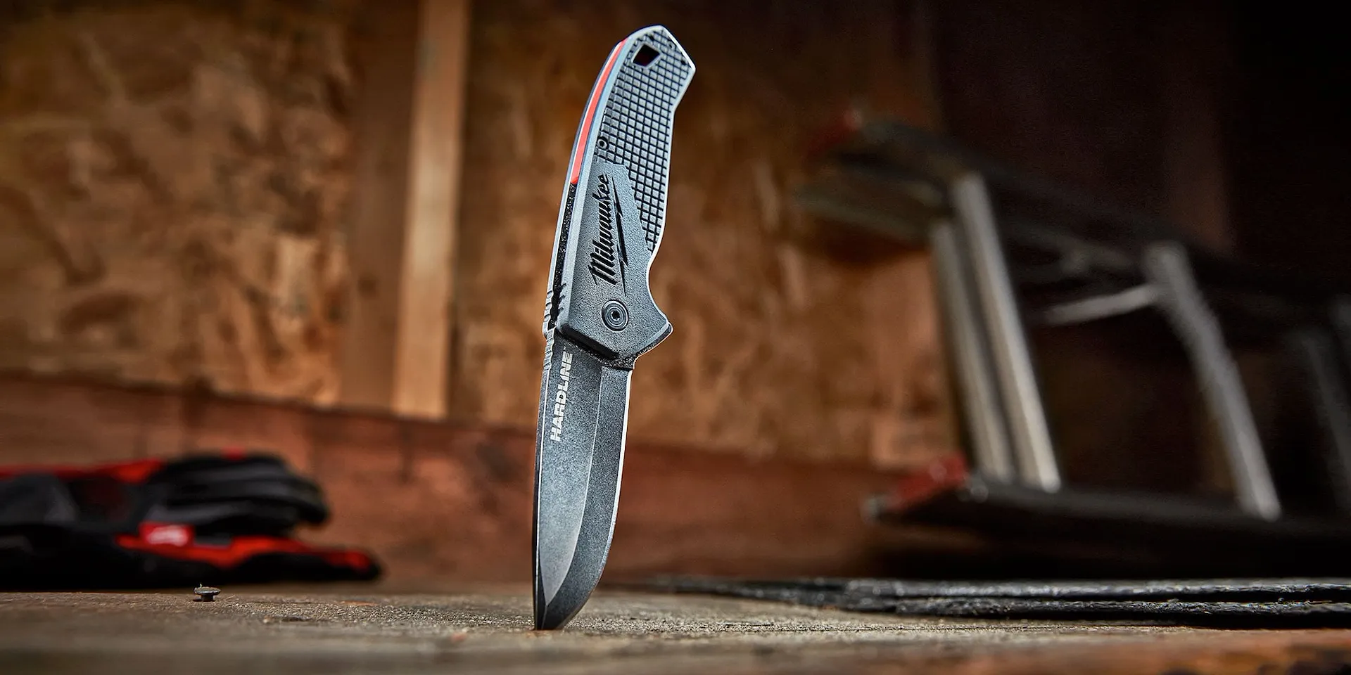 Pocket, Utility, Fixed Blade and Jobsite Knives | Milwaukee Tool