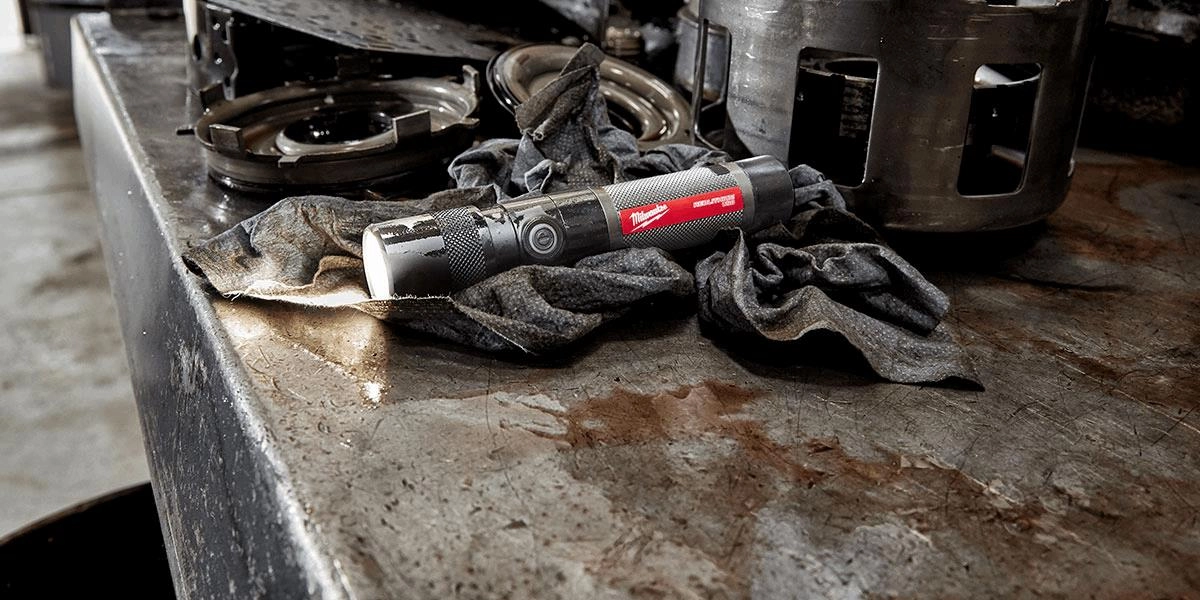 Headlamps, Pen, Pocket Flood and USB Lights | Milwaukee Tool