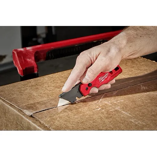 FASTBACK™ Folding Utility Knife | Milwaukee Tool