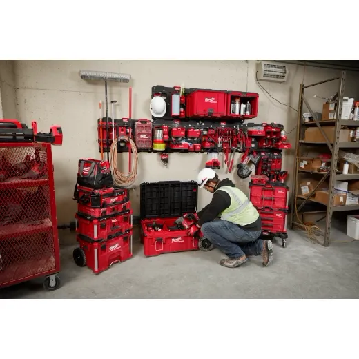PACKOUT™ M18™ BATTERY RACK | Milwaukee Tool