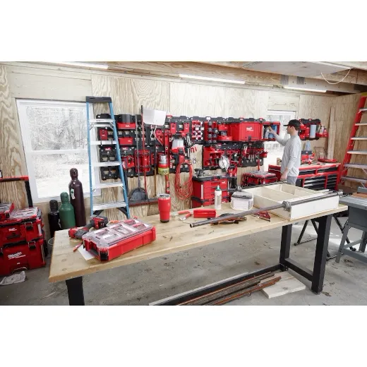 PACKOUT™ M18™ BATTERY RACK | Milwaukee Tool