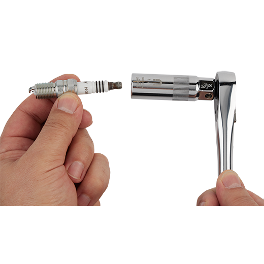 Cubo de bujías de 14 mm con boca de 3/8" | Milwaukee Tool